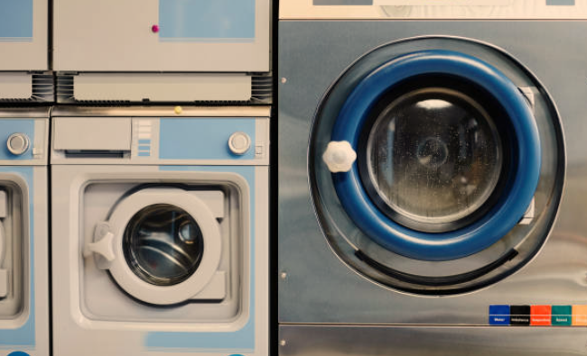 Average Washing Machine Weights for Easy Moving, Installation & Maintenance