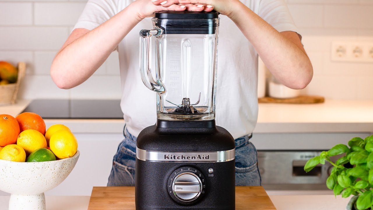 Finding the Best Blender for Frozen Fruit Smoothies